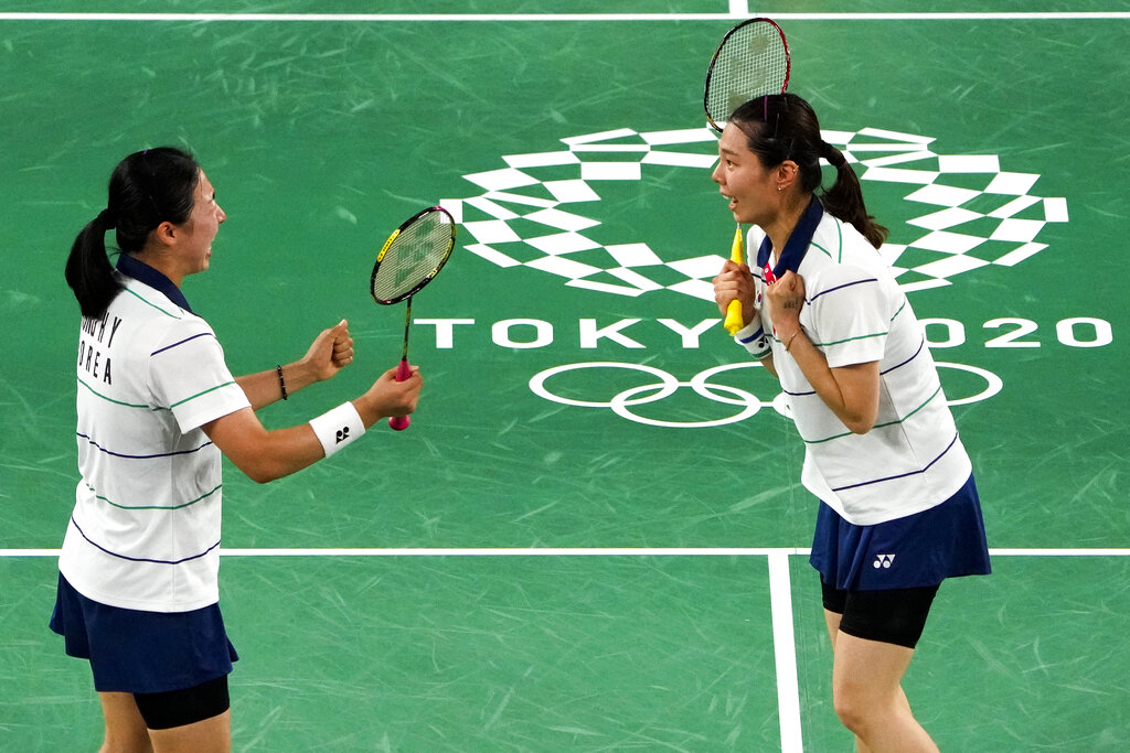 S. Korean shuttlers Kim-Kong win women’s doubles bronze | FMT