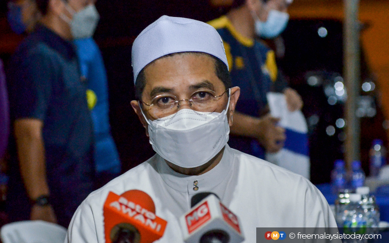 Azmin banks on PN’s record to win over Melaka voters | FMT