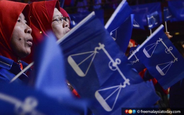 BN told to show it needs to be in full control | Free Malaysia Today (FMT)