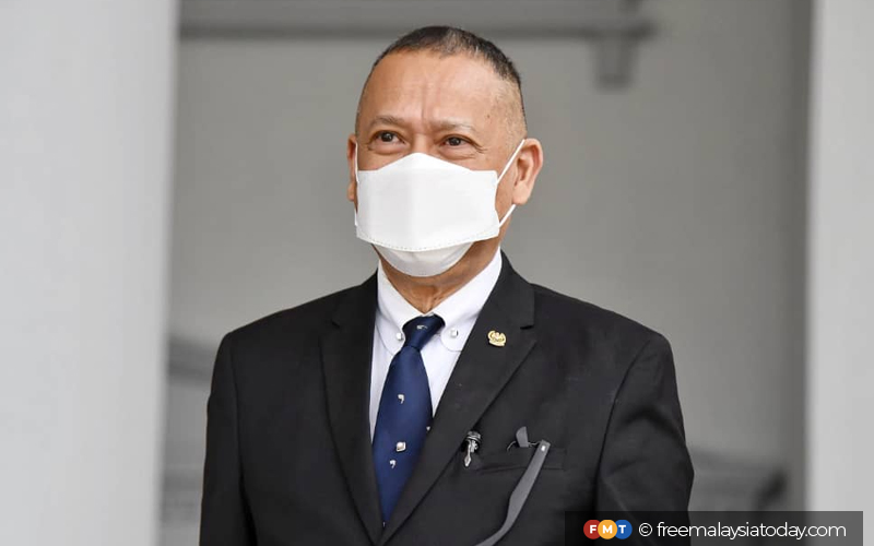 I received donation from businessman for school repairs, Nazri tells ...