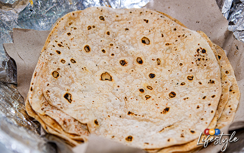 Restaurant Santa relocates but the chapati remains delicious | FMT