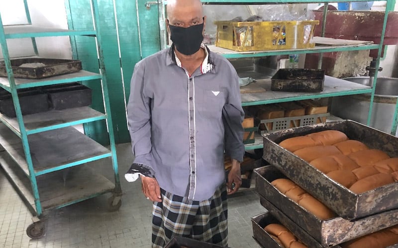 Appreciating roti bai, Malaysia’s unique bread men | FMT