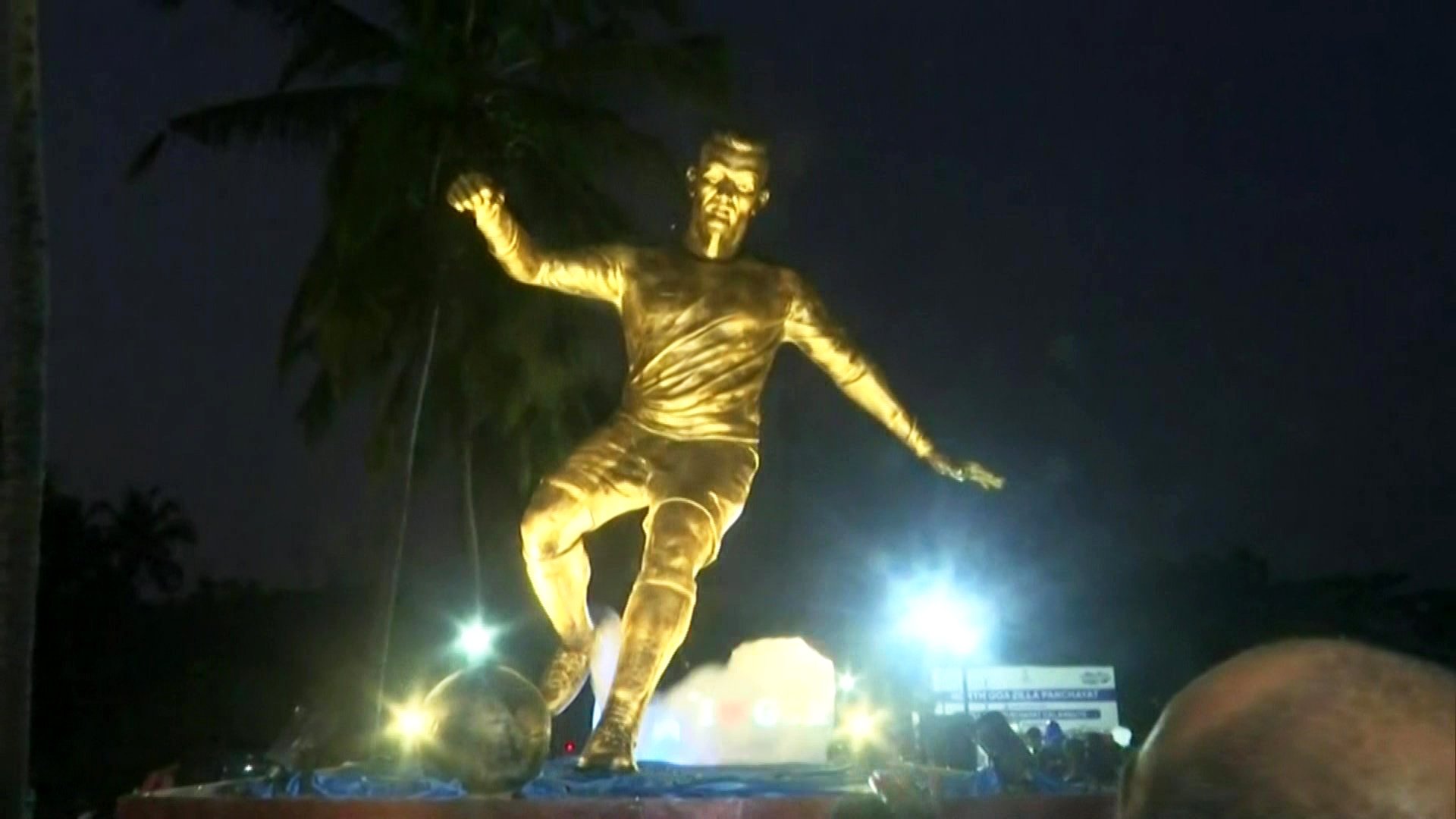Ronaldo statue kicks up a fuss in India’s Goa | FMT