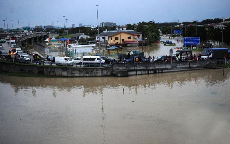 Legal loophole that let in ‘other water’ to swamp Taman Sri Muda | FMT