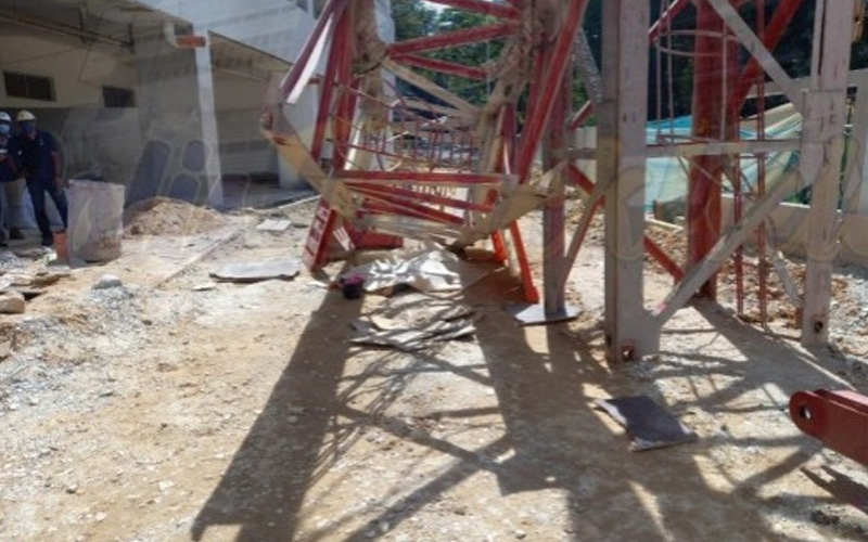 Worker crushed in construction site accident | FMT