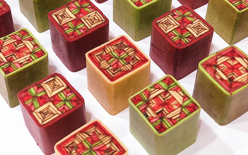 Kitchen Confidante creates exquisite kek lapis Sarawak | FMT