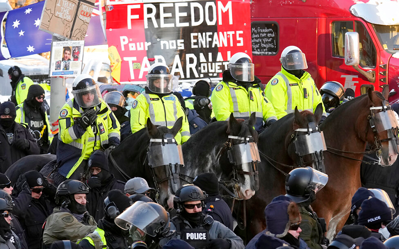 Police move to clear trucker-led Covid protests in Canada capital | FMT