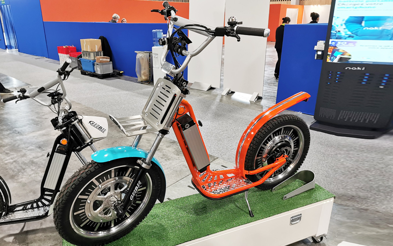 This scooter-motorcycle boosts versatility | FMT