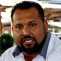 70,000 teksi tersadai, jadi besi buruk, dakwa persatuan | Free Malaysia ...