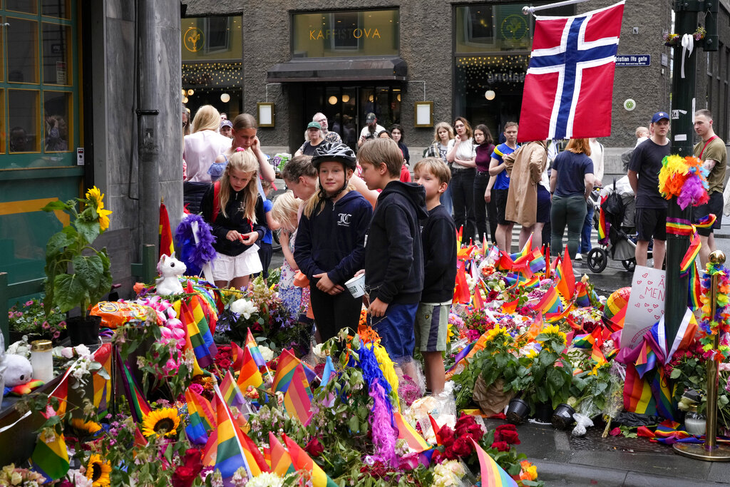 Norway pays tribute to victims of Oslo shooting | FMT