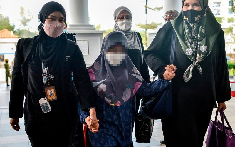 Bella appears in court for identification | FMT