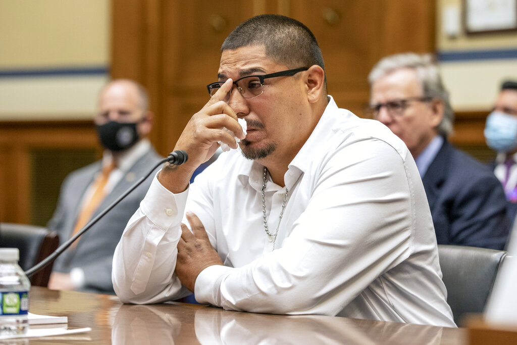 Schoolgirl played dead to survive Texas massacre | Free Malaysia Today ...