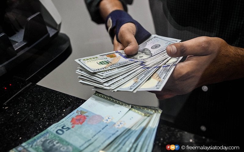Cautious mood gives the ringgit a lift | FMT