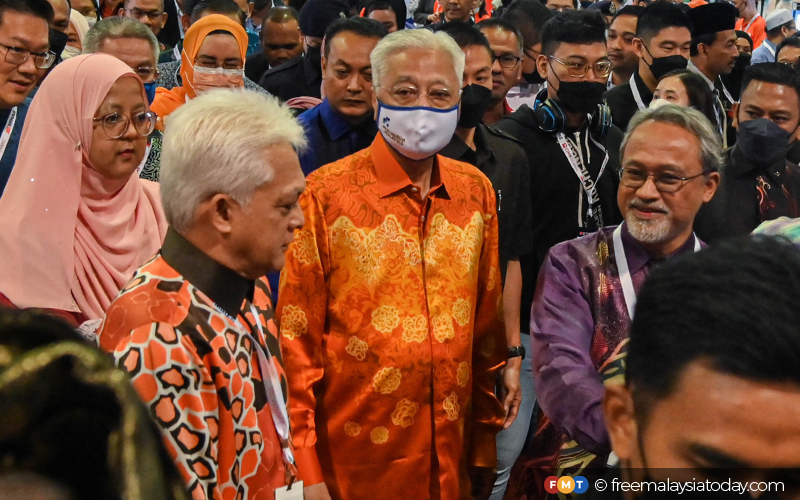 Umno patut kaji cadangan PAS runding 27 kerusi kritikal, kata Ismail | FMT Umno patut kaji cadangan PAS runding 27 kerusi kritikal, kata Ismail | FMT
