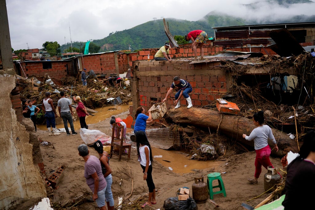 Venezuela floods kill 22 after heavy rains | FMT Venezuela floods kill 22 after heavy rains | FMT