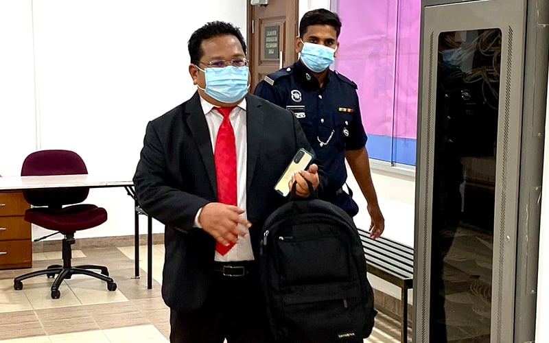 Pathologist slams Anna Jenkins’ son during inquest | FMT