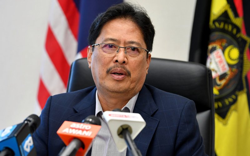 Semakin ramai wanita ditahan kerana rasuah, kata Azam | FMT