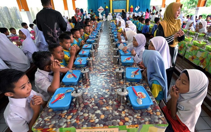 Kenaikan kadar RMT tak memadai, keluh pengusaha kantin | FMT