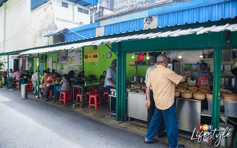 Brickfields’ Lawanya serves up cheap ‘n tasty Indian fare | FMT