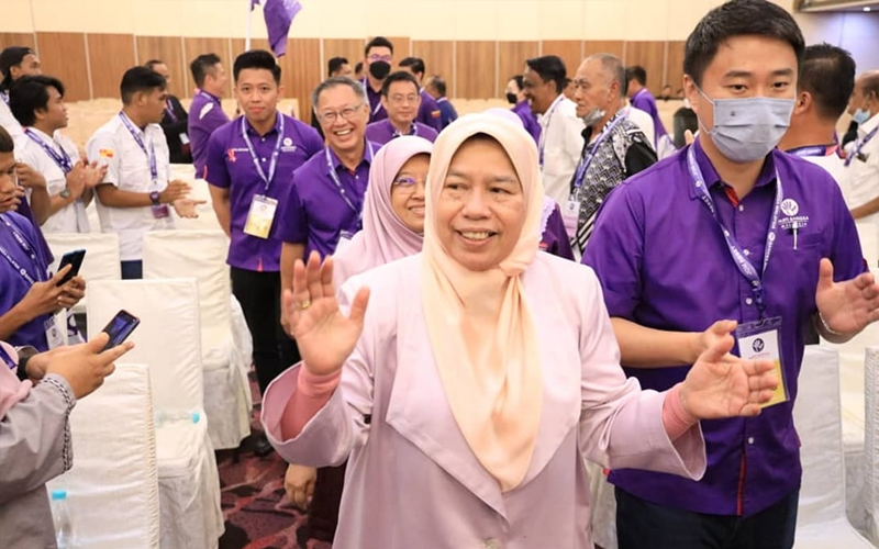 Zuraida replaces Larry Sng as PBM president | FMT