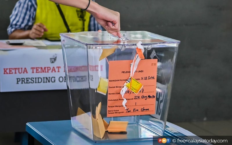 Voter held for dropping ballot box, 3 for letting off firecrackers | FMT