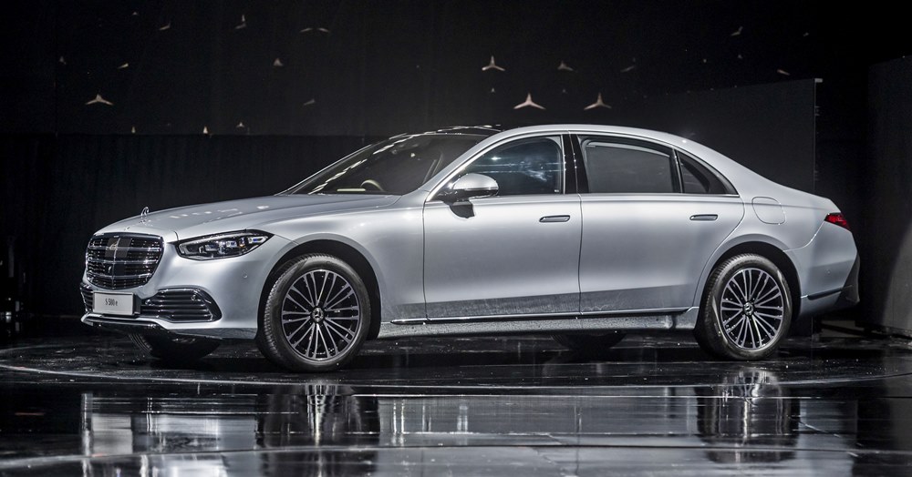 I turned down a new S600 official car, says Anwar | Free Malaysia Today ...