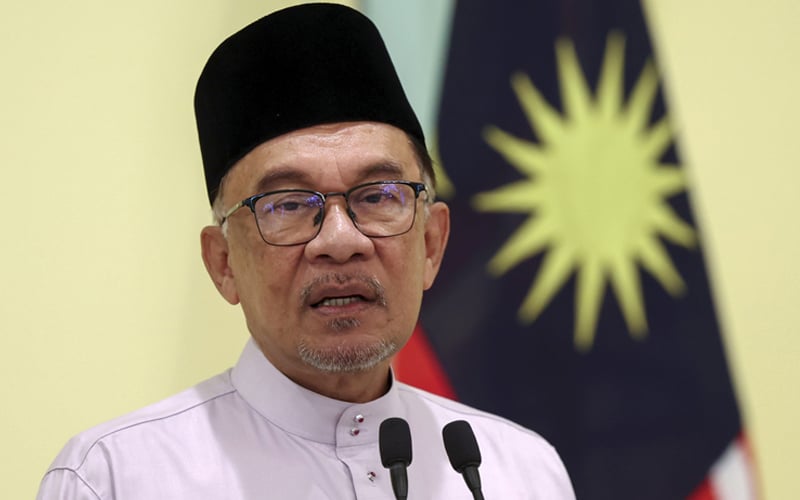 Anwar says he has not considered becoming finance minister again | FMT