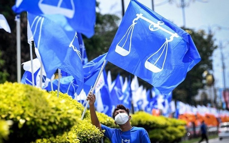 4 PAS leaders courted to contest under BN ticket, says source | FMT