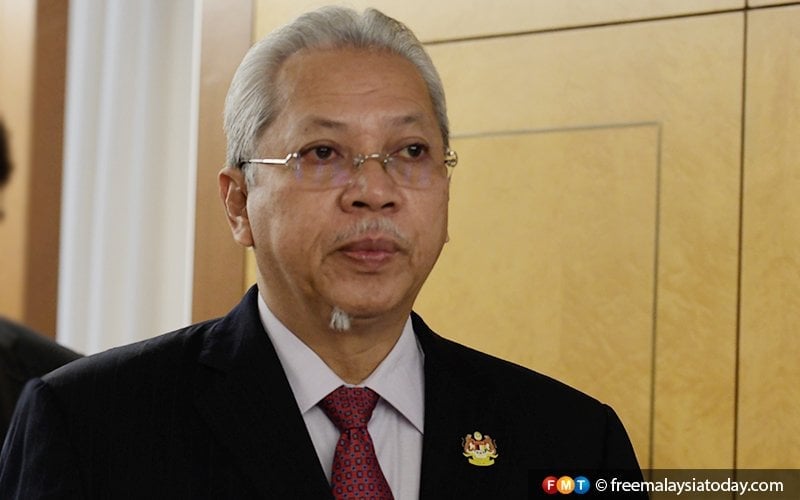 Annuar Musa says not invited to BN’s candidate unveiling tonight | FMT