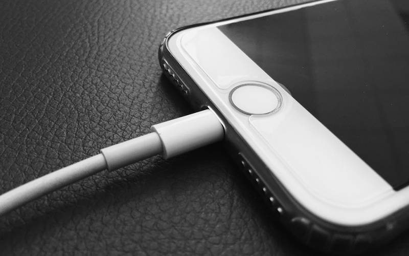 Juice up your smartphones with these fast-charging technologies | Free ...