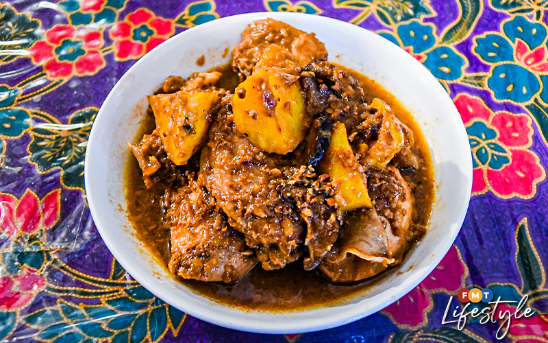 Explore unique Nyonya fare at Cottage Spices, Melaka | Free Malaysia ...