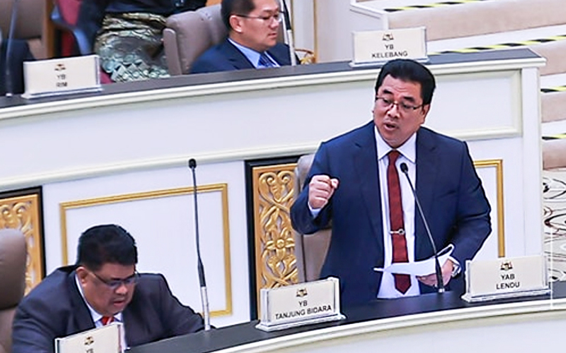 Leave if you can’t perform, Melaka CM tells govt officers | FMT