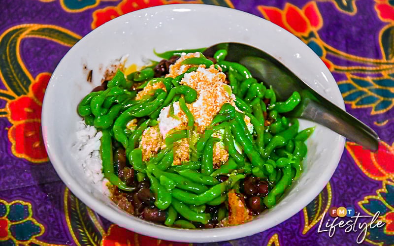 Explore unique Nyonya fare at Cottage Spices, Melaka | Free Malaysia ...