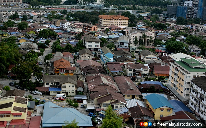 Don’t make offers to Kg Baru residents you can’t keep, Johari tells ...