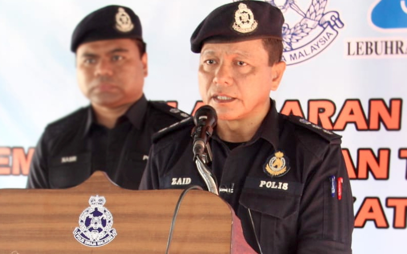 Headmaster shouldn’t have withdrawn RM109,000 alone, say cops | FMT