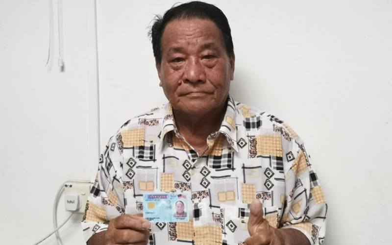 After decades-long struggle, ex-border scout granted citizenship | FMT