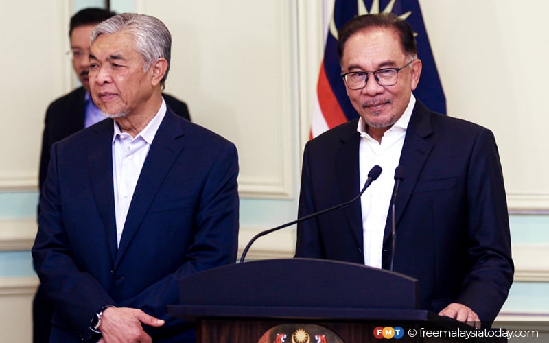 Zahid Berhak Dihakimi Secara Adil Bebas Di Mahkamah Kata Anwar Fmt 