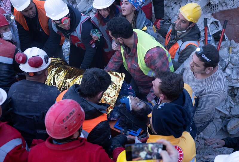 2 women rescued from rubble as quake toll tops 24,150 | FMT