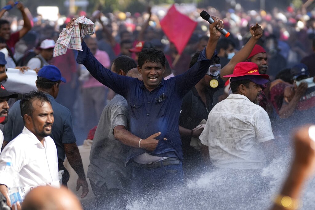 Sri Lanka bans strikes as anti-tax protests spread | Free Malaysia ...