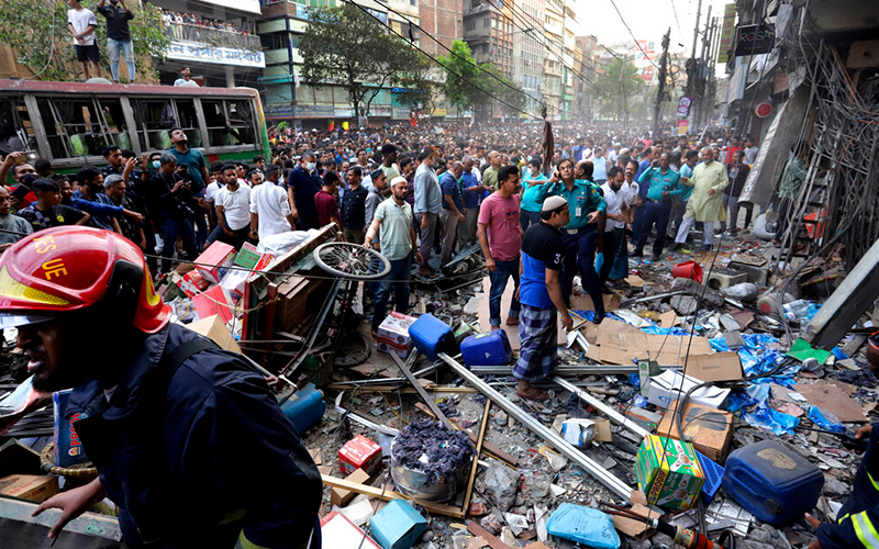 10 maut, lebih 100 cedera dalam letupan di Bangladesh | FMT