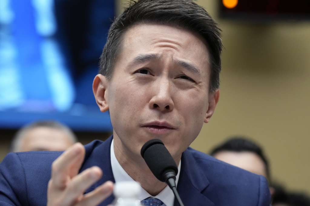 TikTok CEO grilled by US lawmakers over ‘dangerous’ content | FMT