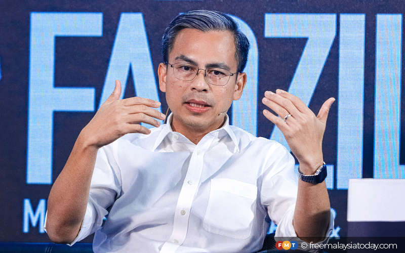 Arrest of minister’s aide proof of PM’s fight against graft, says Fahmi ...