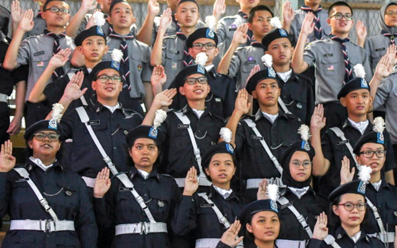 Pelajar diberi kelonggaran pakai baju sukan untuk aktiviti badan ...