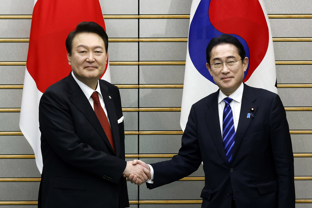 S. Korea’s Yoon, Japan’s Kishida vow to deepen ties | FMT