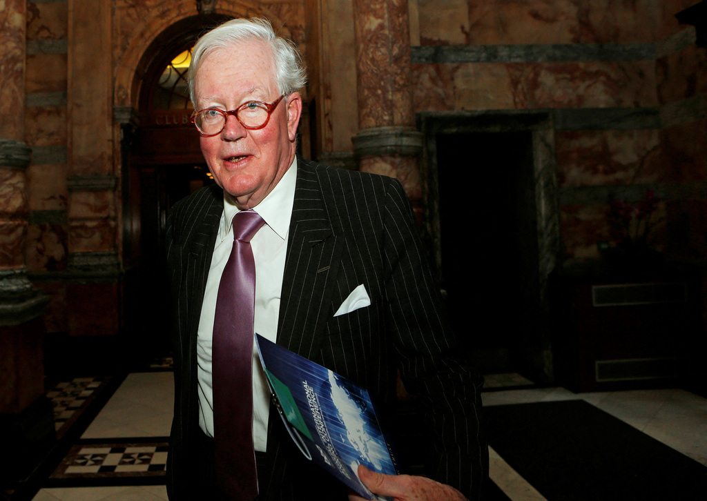 Financial sector pays tribute as Win Bischoff dies at 81 | FMT