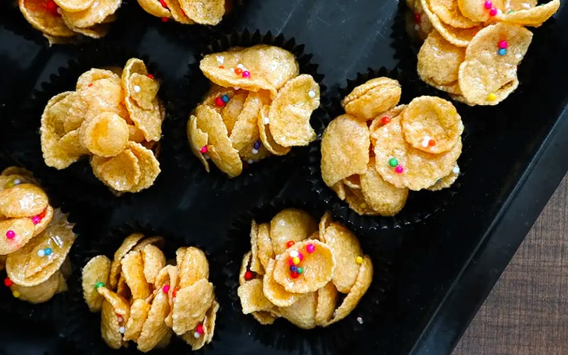 Super simple honey cornflakes for a delectable Raya treat | FMT