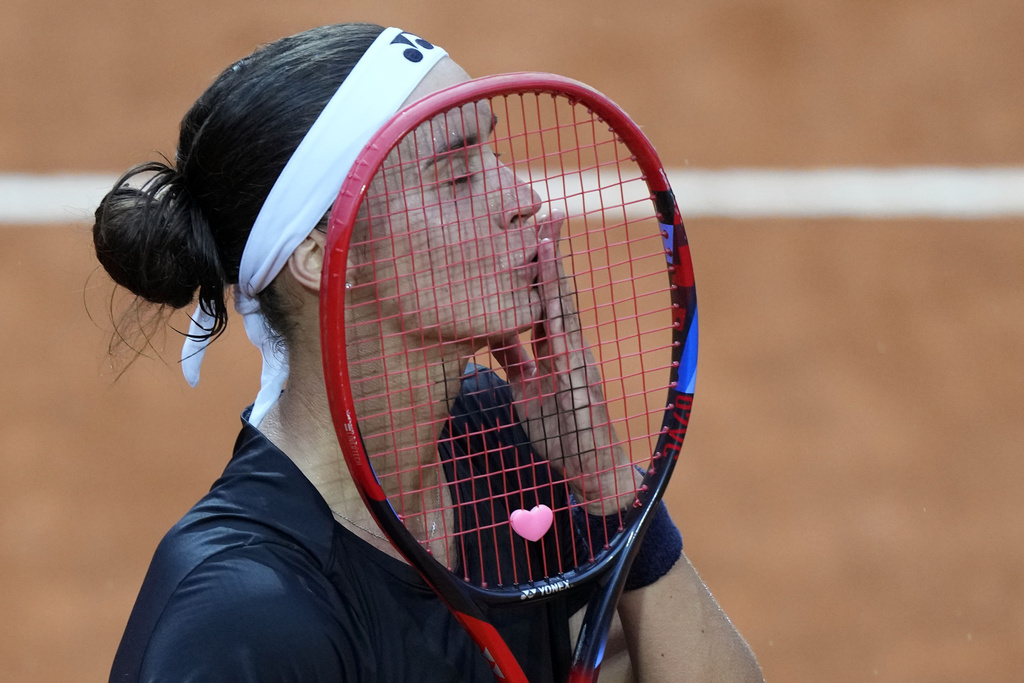 Kalinina Hopes Rome Run Provides Some Comfort For Ukraine Fmt