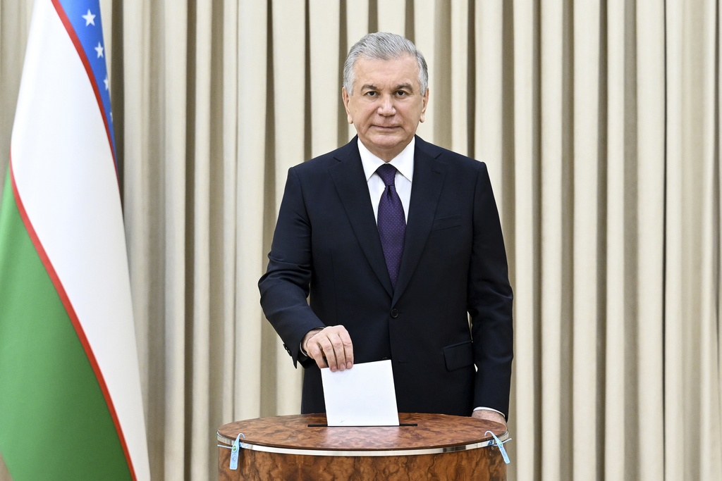Uzbek leader wins referendum on extending powers | FMT
