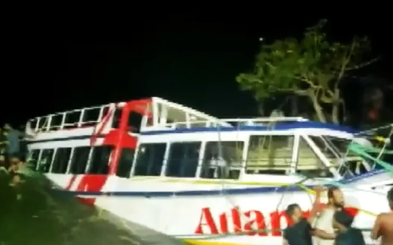 21 terkorban bot bawa pelancong karam di selatan India | Free Malaysia ...