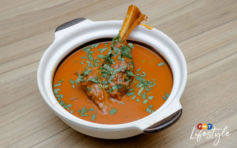 Weekends are for Fierce’s RM15 banana leaf meals | Free Malaysia Today ...